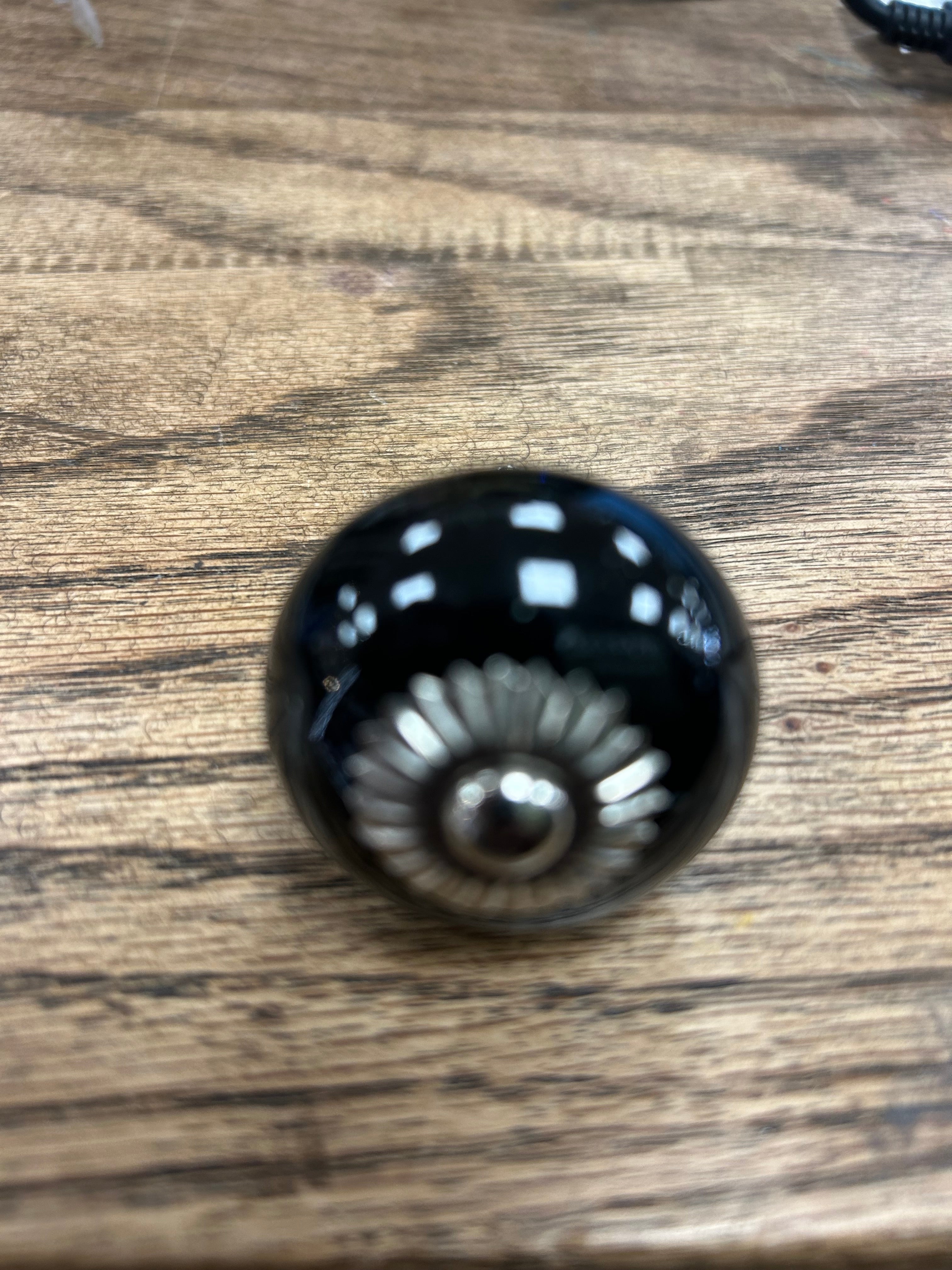 Iris Black Knob – No 96 Home and Gifts